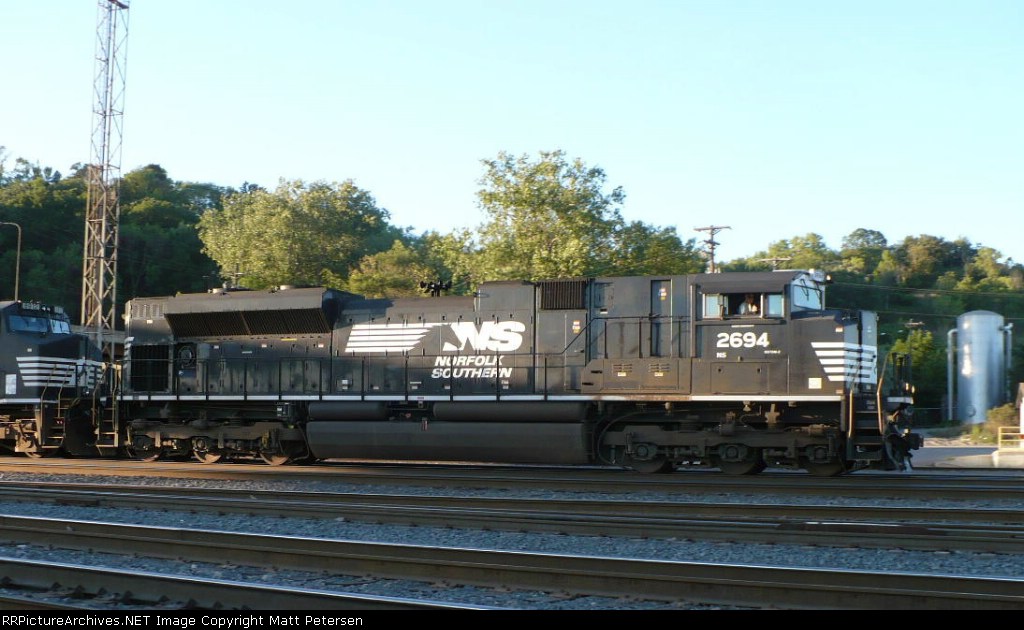 NS 2694